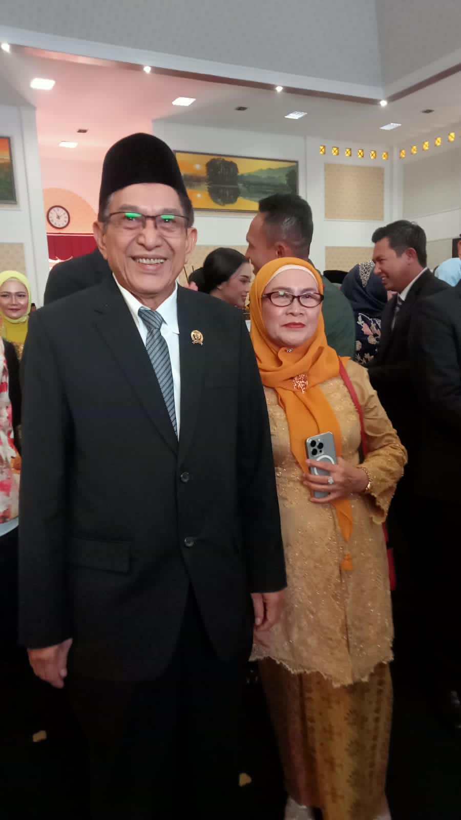 H. Mesakh Supriadi, S.E,.M.Si. Resmi Dilantik Sebagai Anggota DPRD Purwakarta 2024-2029 - Media ...